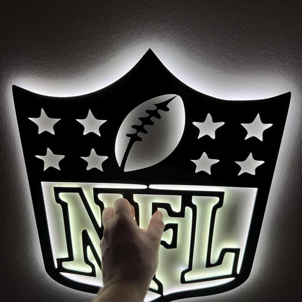 SRT Hellcat Logo LED Sign, Muscle Car Wall Art, Car Lover Gift ...