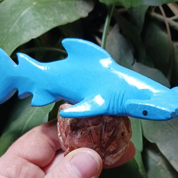 Miniature Wood-look Silly Seagull Hand-painted Resin Seagull Perched on ...