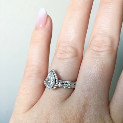 Teardrop Shaped Diamond Wedding Ring, 1.5ct 6x9mm Pear Moissanite Ring ...