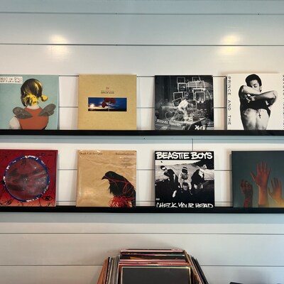 Modern Desk Photo Display, Desk Photo Ledge, Picture Display, Desk ...