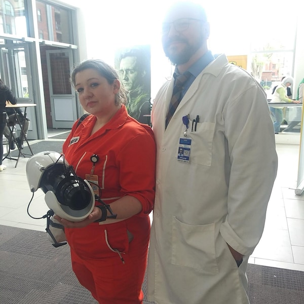 Aperture Laboratories ID Card Cosplay Prop - Etsy