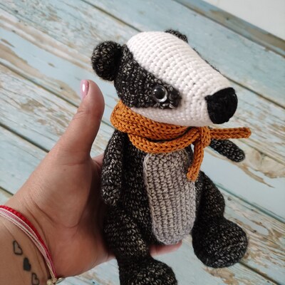 Bill the Badger Crochet Pattern - Etsy