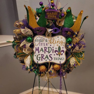 Beads and Bling Its A Mardi Gras Thing, Mardi Gras Sign Accents for ...
