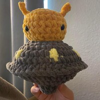 Weebee the Space Invader No Sew Crochet Pattern - Etsy Canada