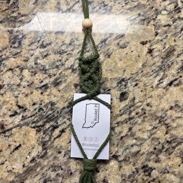 Polaroid Photo Frame | Macrame Frame | Macrame Photos Hanger | Review ...