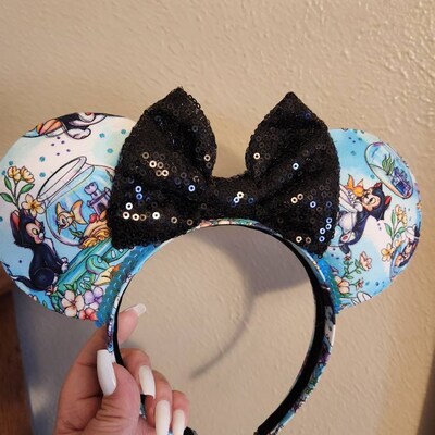 Merlin Vs Mim Mouse Ears sword in the Stone, Arthur, Classic ...