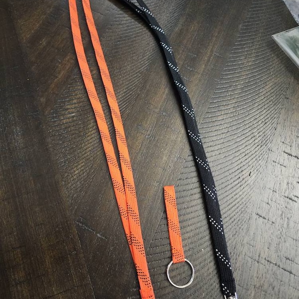 Hockey Keychain | Hockey Team Gift | Beaded Hockey Lace Keychain ...