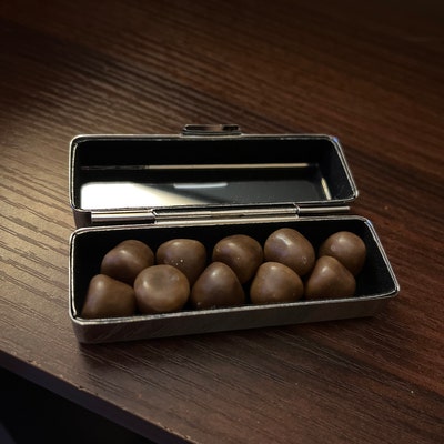 Ouija Board Game Reading Seance Psychic Medium Trinket Stash Metal Lip ...