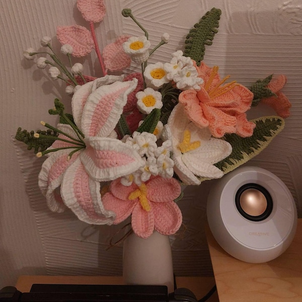 Crocheted Flower Bouquet | Perfect Gift for Graduation, Birthdays ...