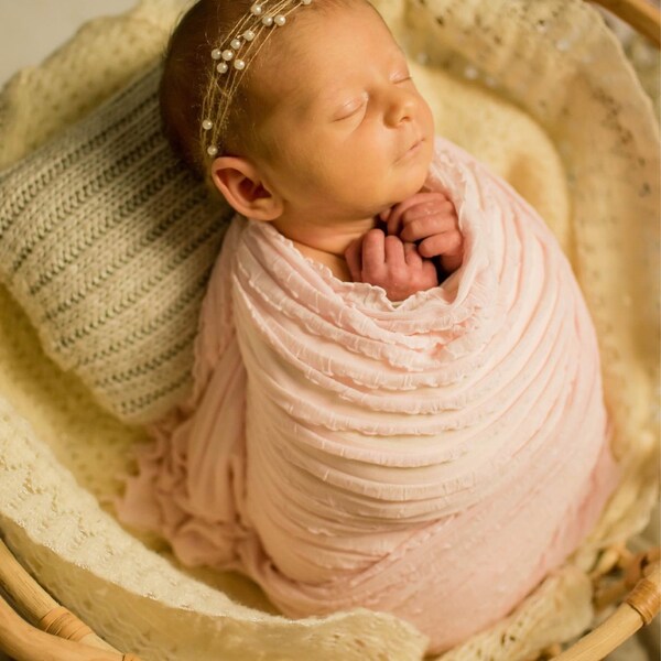 Newborn Ruffle Stretch Wrap, Newborn Photo Prop, Baby Ruffle Wrap, Baby ...