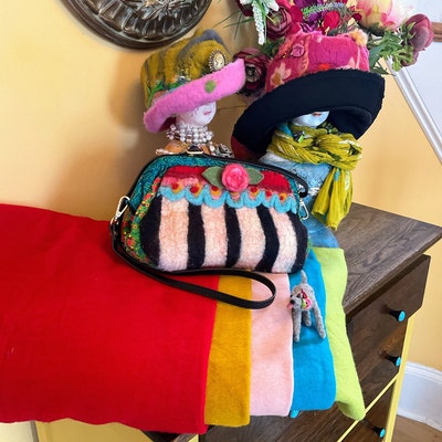 Wool Nepps Hand Dyed Fiber Effect Spinning Felting Nuno Wet Felting ...