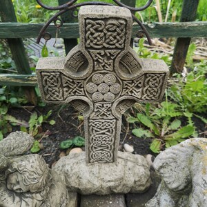 Stone Garden Large Traditional Hare Detailed Garden Ornament - Etsy UK