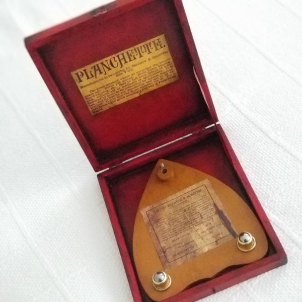 Eusapia Paladin Box - Etsy