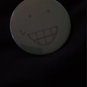 SIZE CHANGE Liam HFJONE Backpack Pin Object Show - Etsy