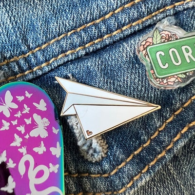 Paper Airplane Pins, Enamel Pin, Lapel Pin, Gold Plated, Set, Gift ...