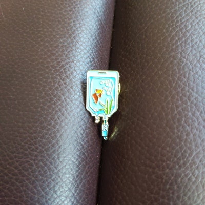 IV Aquarium Pin Nursing/ Medical/ Physician Assistant/ Fish Pin ...