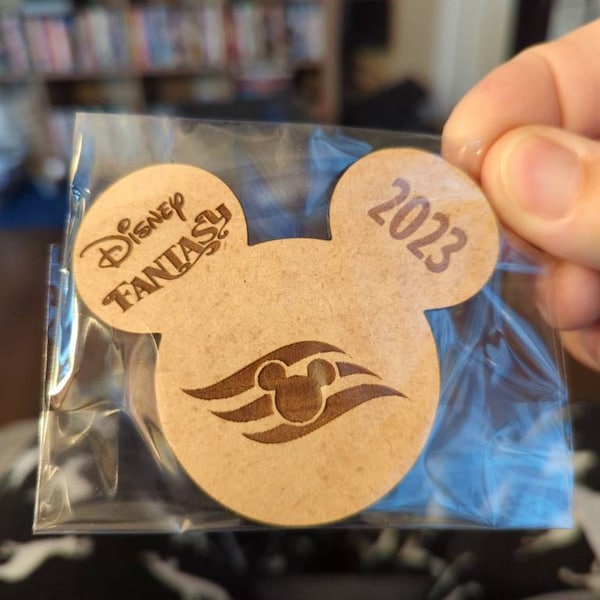 Disney Cruise Magnets,fish Extender Gifts, Door Magnet, Fish Extender ...