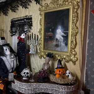 1:24 Scale of Spooky Vanity Table for Your Dollhouse/diorama - Etsy