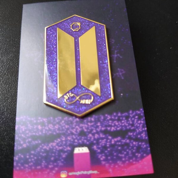 BTS Enamel Pin: Singularity (BTS V, Taehyung, Kim Taehyung) - Etsy