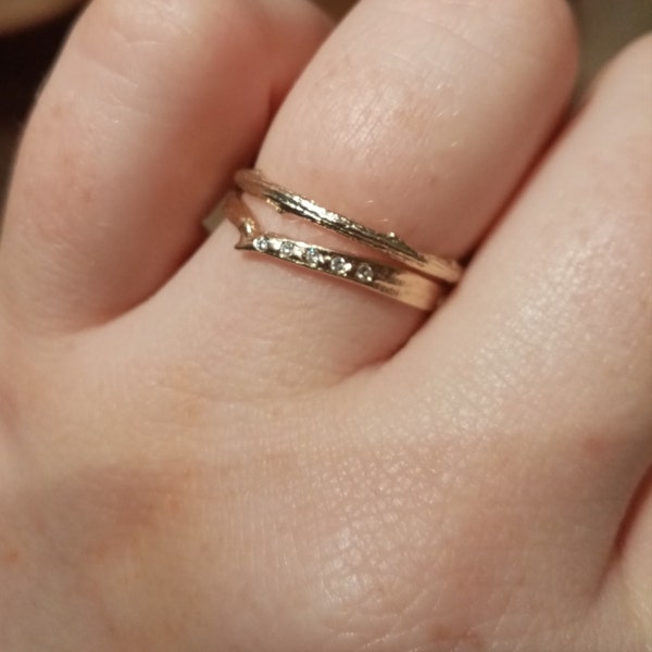 Unique Gold Wedding Band, Modern 14K Wedding Band, Twig Branch Wedding ...