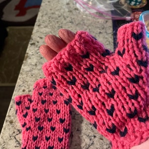 Mittens for Women Wool Fair Isle Heart Mittens Hand Knitted Heart ...