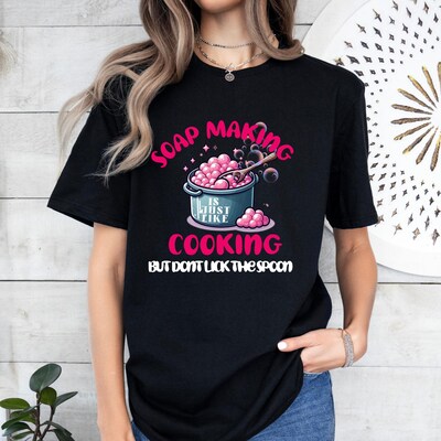 Gildan 5000 Maroon Tshirt Mockup G500 Maroon T-shirt Mockup Real Model ...