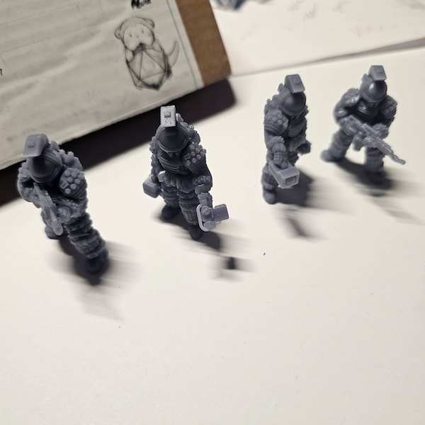 28/32mm, Animated Armour Bundle, Tytantroll Minitures, Dungeon and ...