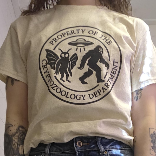 Mothman Shirt, Cryptid Tshirt, Cryptidcore Aesthetic, Wendigo Tee ...