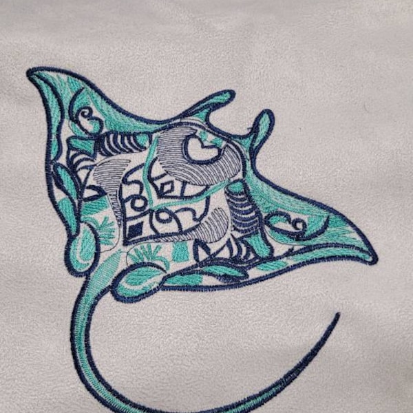 Elegant Manta Ray Embroidery Design - Oceanic Stingray Pattern for ...