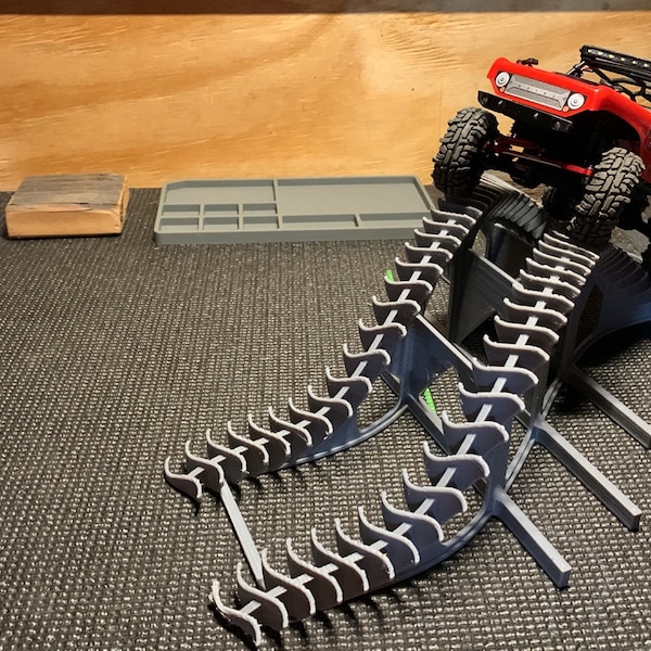 1/10 Rock Crawler Display Stand and Suspension Challenge - Etsy