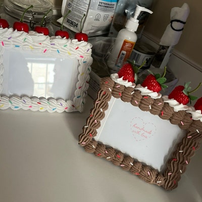 Fake Cake Photo Frame Lilac and Pastel Sprinkles With Pearl Stars 4x6 ...