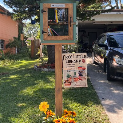 LITTLE FREE LIBRARY® Post and Topper Kit, Amish Crafted, Support the ...