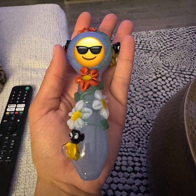 Strawberry Glass Pipe Girly Hand Pipes Beautiful Girly Pipe Cute ...