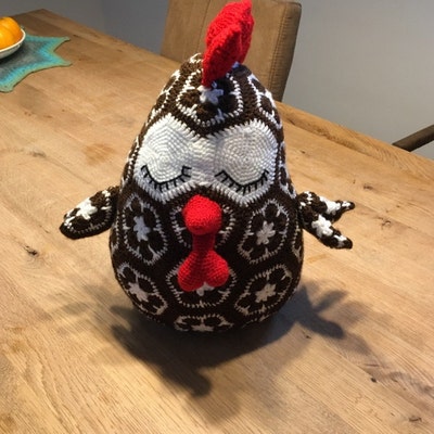 Crochet Pattern Frank the African Flower Chicken Pillow - Etsy