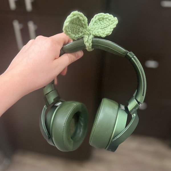 Crochet Sprout Leaf Accessory - Etsy