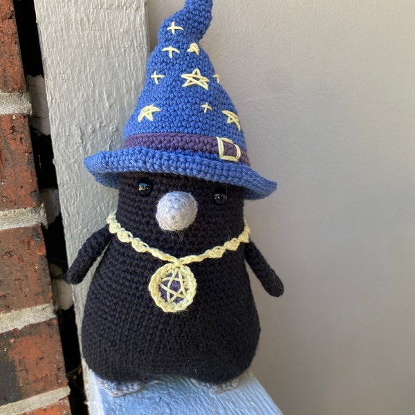 Wizard Crow, PDF Crochet Amigurumi Pattern, Blackbird, Raven, Stuffed ...