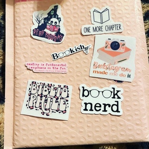 Read Booooks Spooky Sticker for Readers Bookish Fall Halloween - Etsy