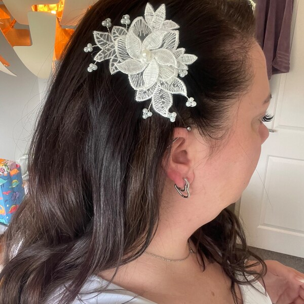 Ivory Lace and Pearls Bridal Hair Accessory - Etsy
