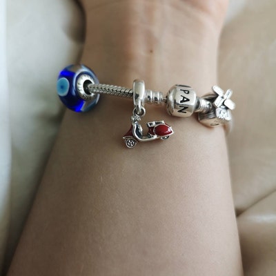 Silver Gold Love Hugging Hand Ring - Etsy