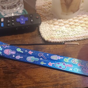 Black Light Glow Trippy Alien Stash Box / Small Rolling Makeup - Etsy