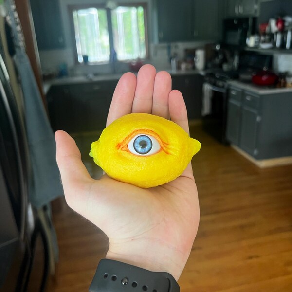 The All Seeing Lemon - Etsy Israel