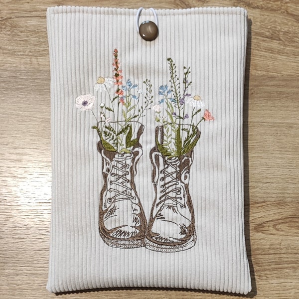 Wildflower Boots Machine Embroidery Design, Botanical Flower Shoes ...