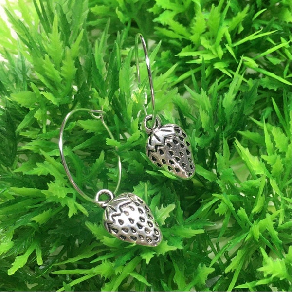 WICKED WITCH Bracelet Kit - Choice of Elphaba or Glinda - Movie Party ...