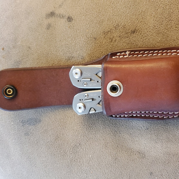Horizontal Custom Leatherman Sheath - Etsy