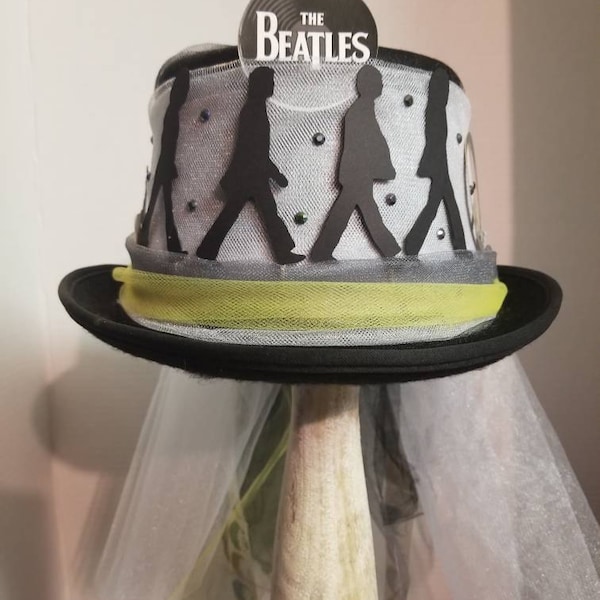 Set of 12 Male or Female Tennis Ball Match Player Cupcake Toppers ...