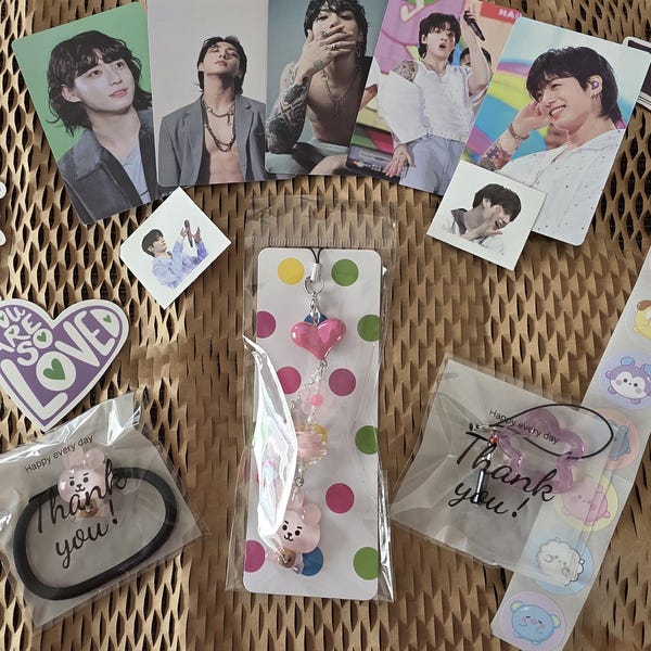 BTS - Army Bomb With Purple Star Charms/straps for Phone Cases, Ear ...