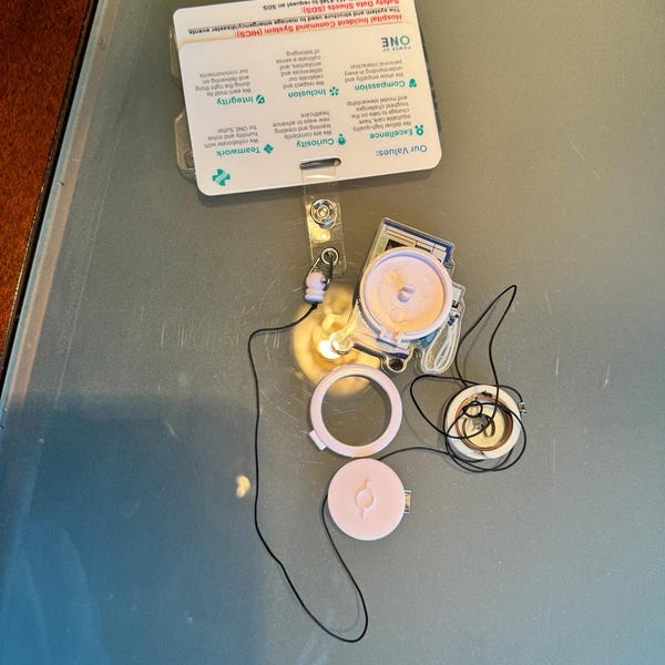 Anesthesia Machine Shaker Badge Reel - Etsy