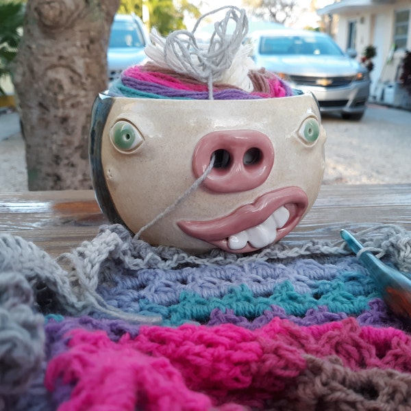 Blue Yarn Bowl Face Pottery // Yarn Bowl Ceramic, Yarn Bowl Face, Yarn ...