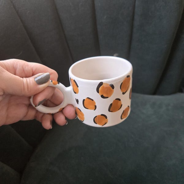 Set of 2 Coffee Cup With Embossed Heart Pattern, Black and Red Heart ...