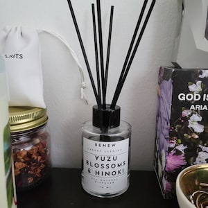 Reed Diffuser Mahogany Teakwood Home Fragrance Diffuser - Etsy